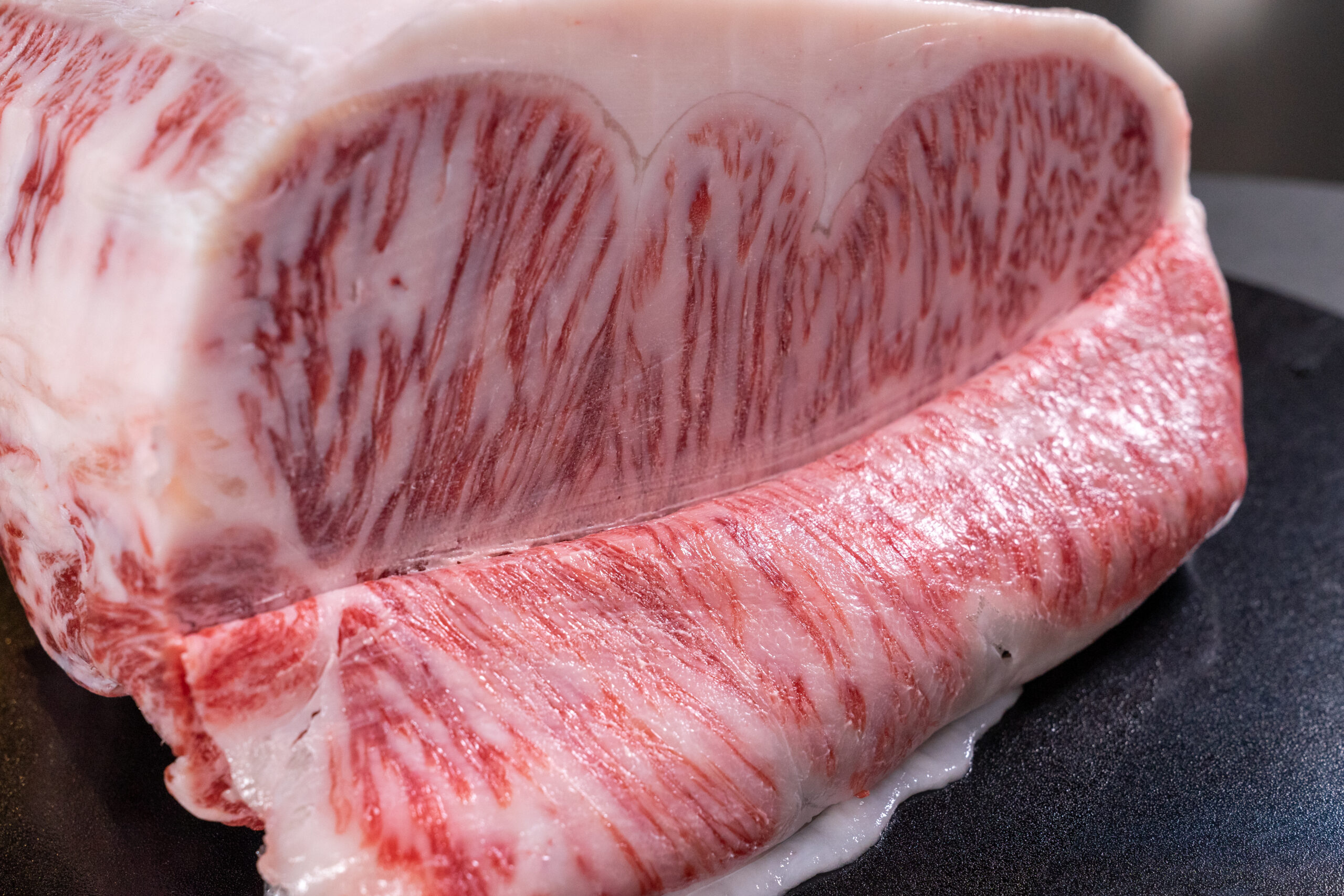 How the Japanese Eat A5 Wagyu - A5 Wagyu